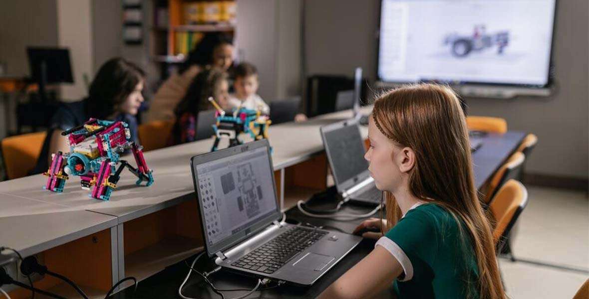 Educational Robotics Analysis - DigiGov Central